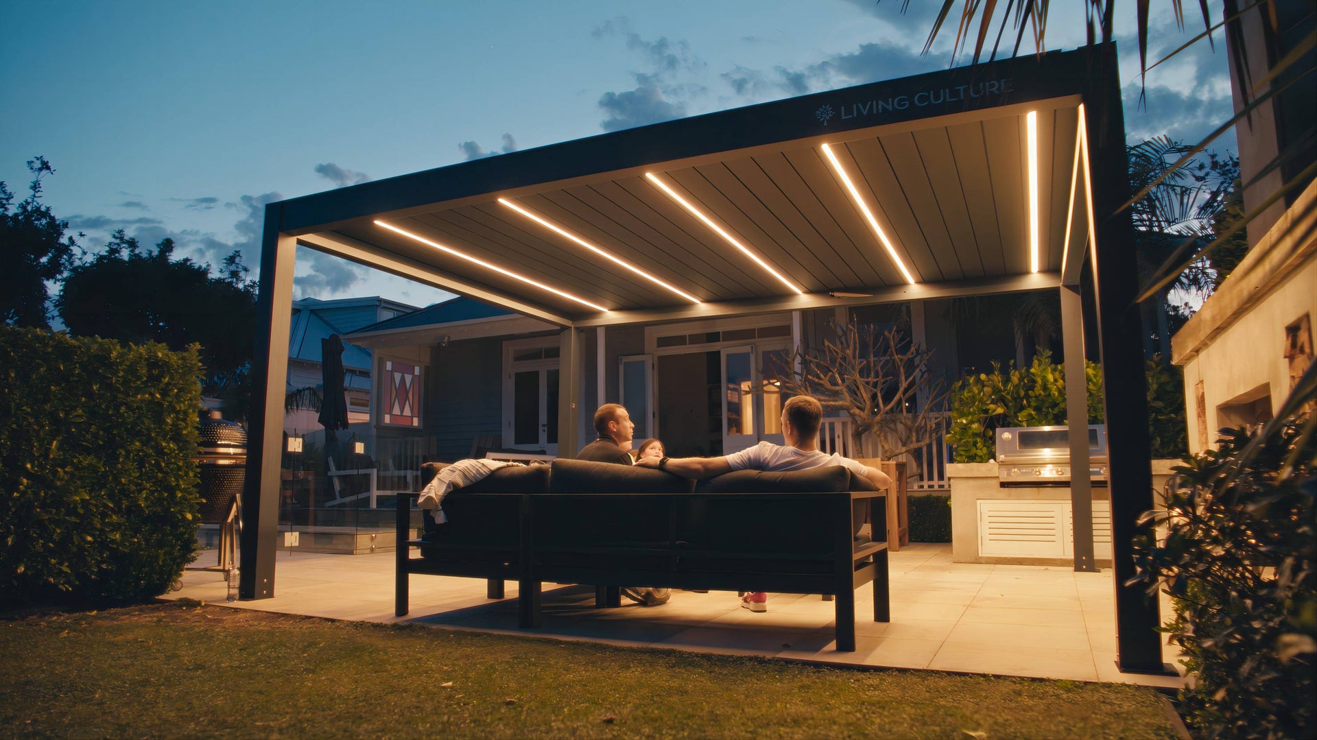 Living Culture Louvre Roof Pergola Difference